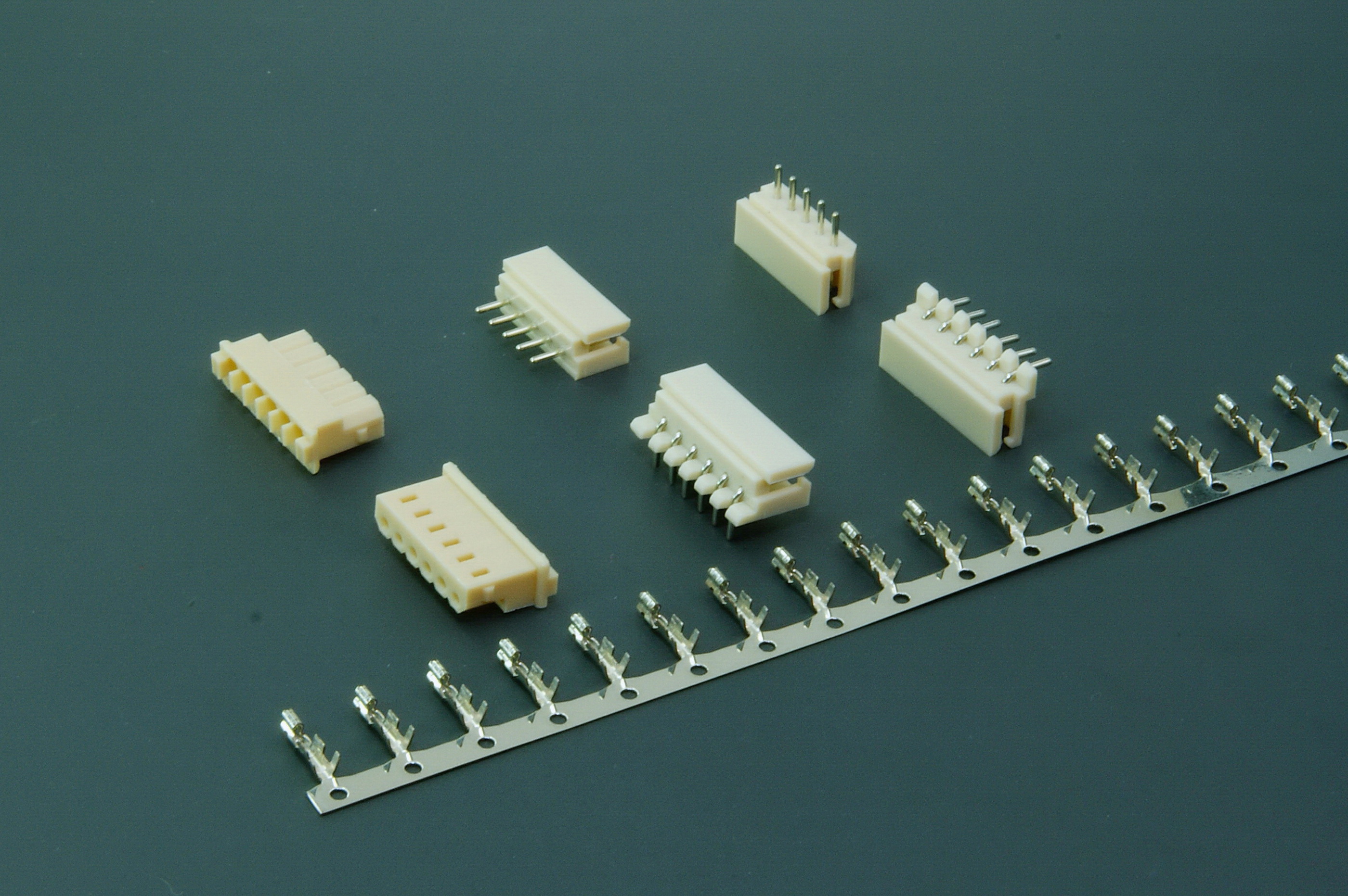 2.5mm(.098”) Pitch / YY-1550 Series 毅耀实业股份有限公司